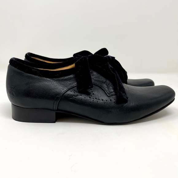John Fluevog | Shoes | John Fluevog Time Era Black Velvet Bow Shoes ...